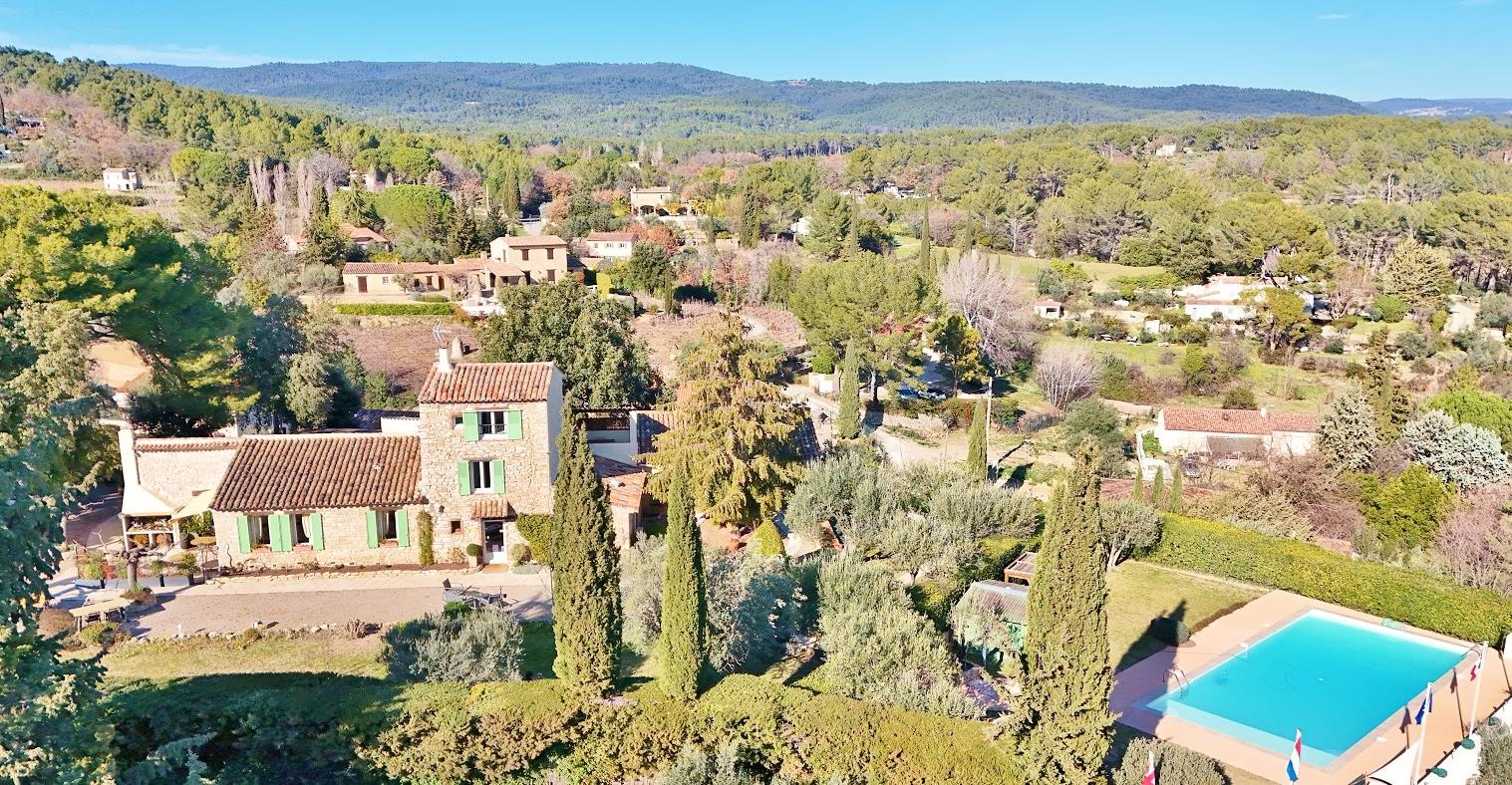 Architecture Var : découvrez les plus belles maisons du département ...