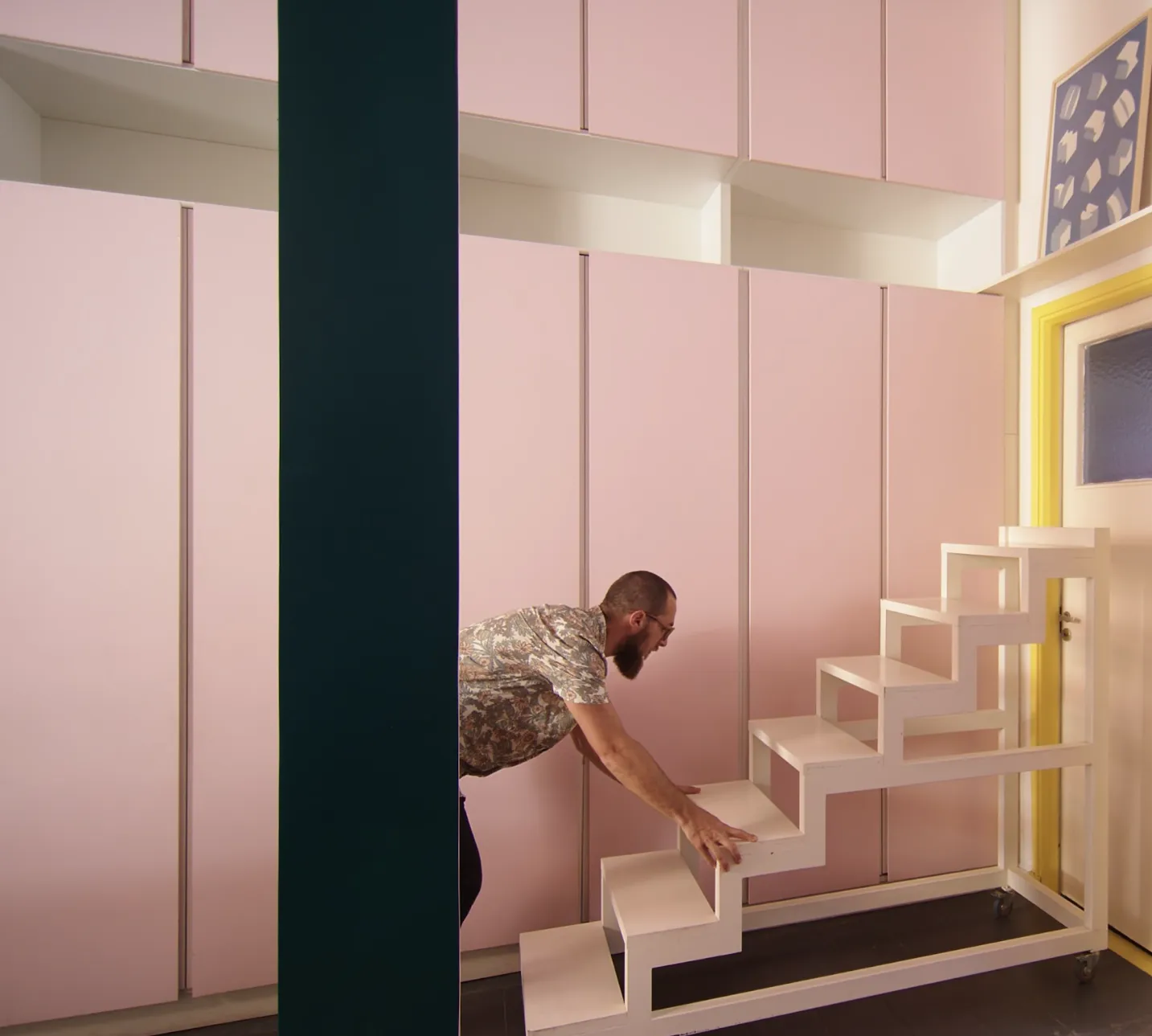 Make The Most Out of Your Storage: Floor-To-Ceiling Storage Solutions ...