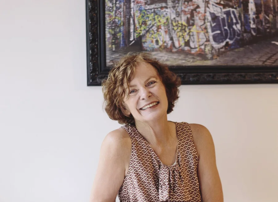 Small Living | Never Too Small