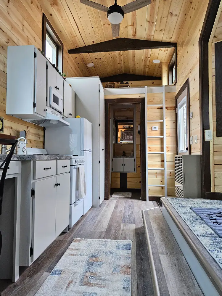 Deluxe Model Tiny Home | Tiny Homes of Ohio