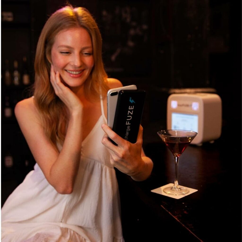 How Mobile Charging Solutions Help Restaurants