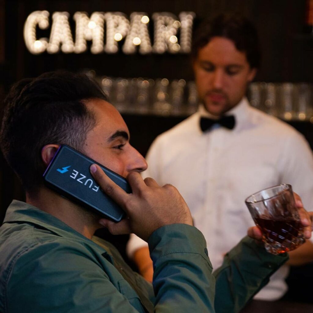 Benefits of Mobile Charging Kiosks in Bars