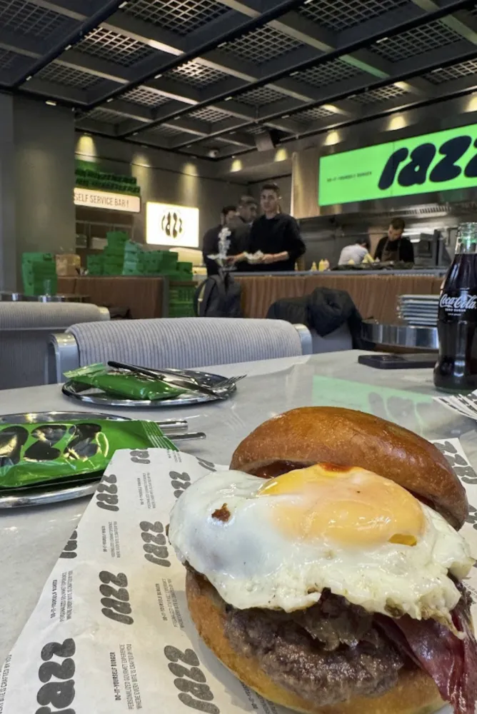 RAZZ BURGER - Hamburger Restoranı / Mistral İzmir