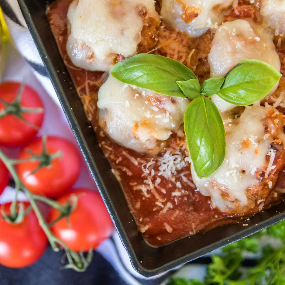 Baked Turkey Meatball Parmesan | Mid's