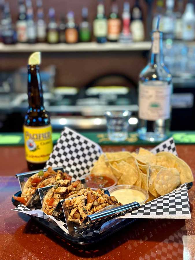 Savvy's Bar & Grill - Our Story of Culinary Passion and Family Warmth