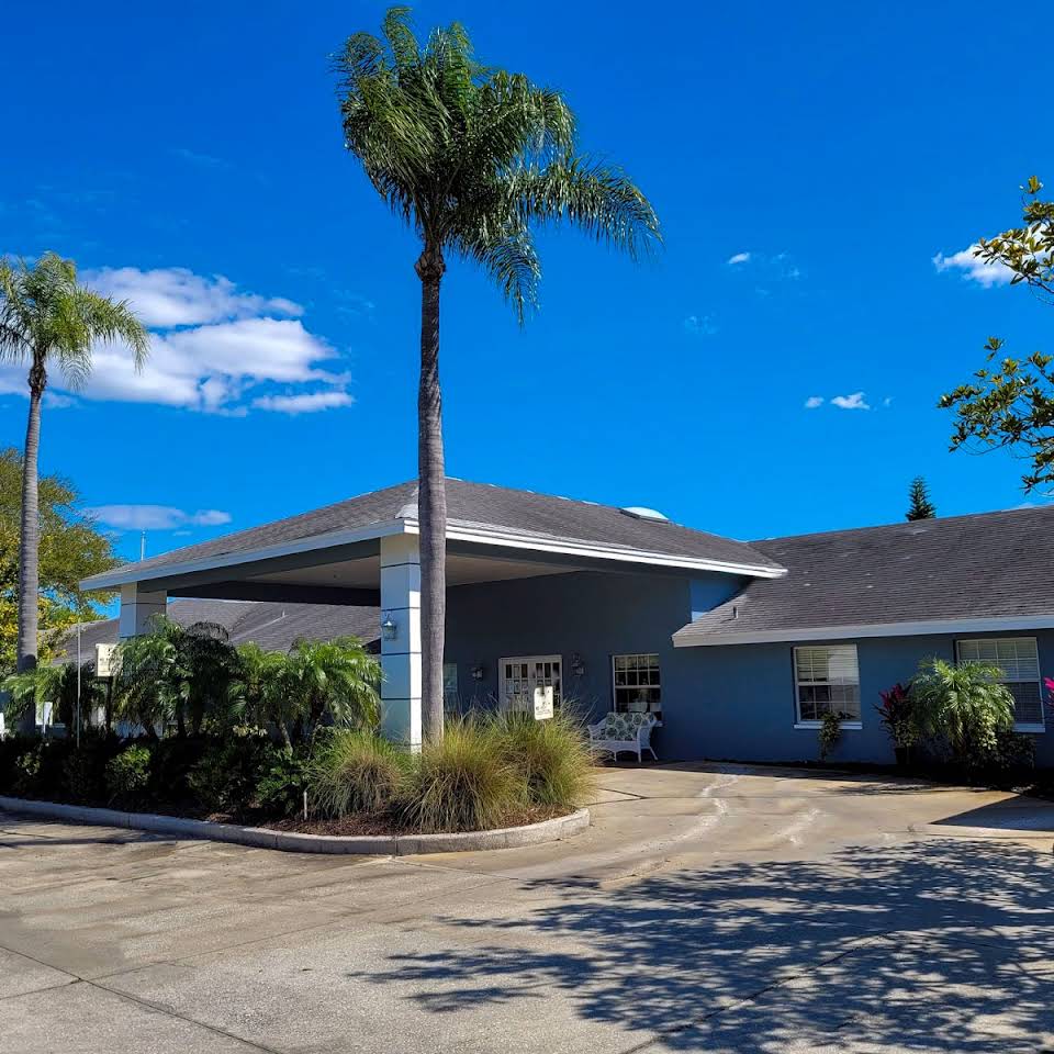 Sweet Water at Largo | Senior Placement Community at Home At Last