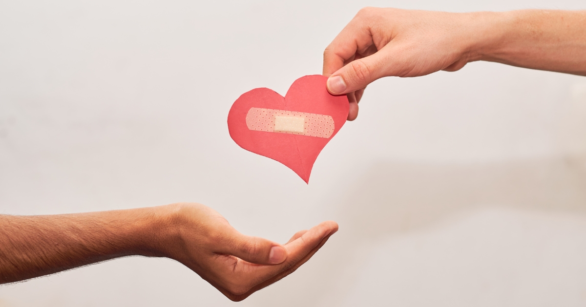 What Is Altruism? Definition, Challenges, Examples - HiPeople