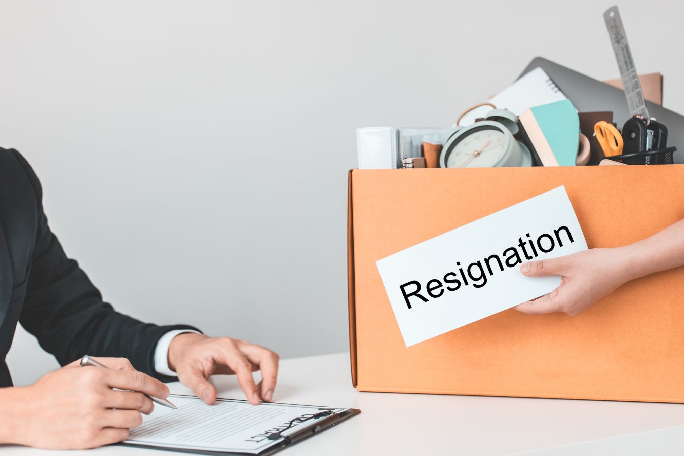 How to Write a Resignation Letter? Example, Sample, Template - HiPeople