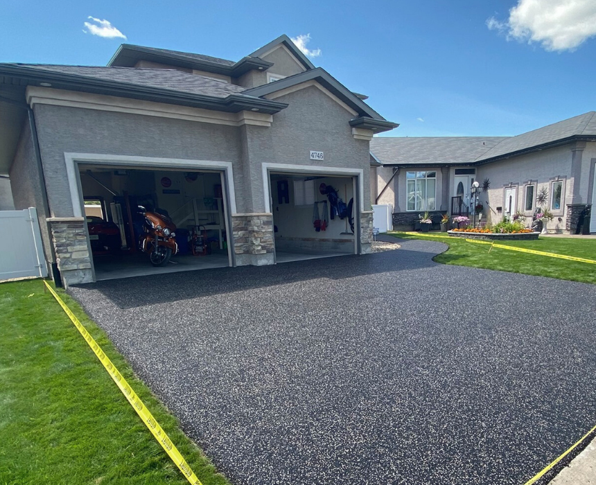 Expert Rubber Paving Solutions - Quick & Lasting Upgrade