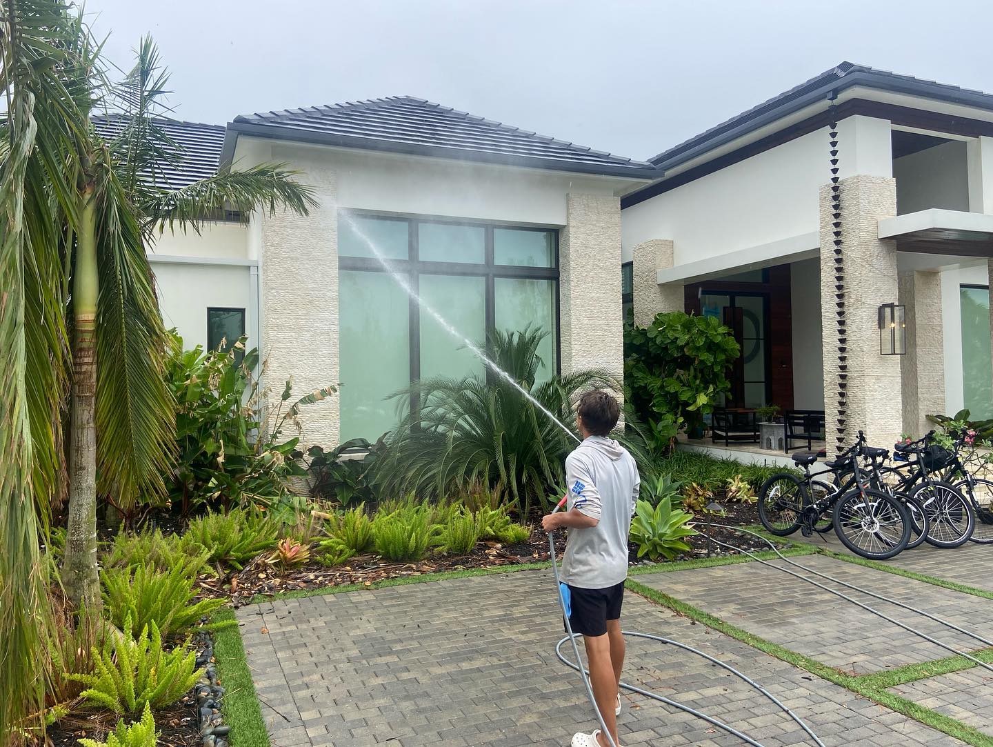 Fresh Finish Pressure Washing | Professional pressure washing services ...