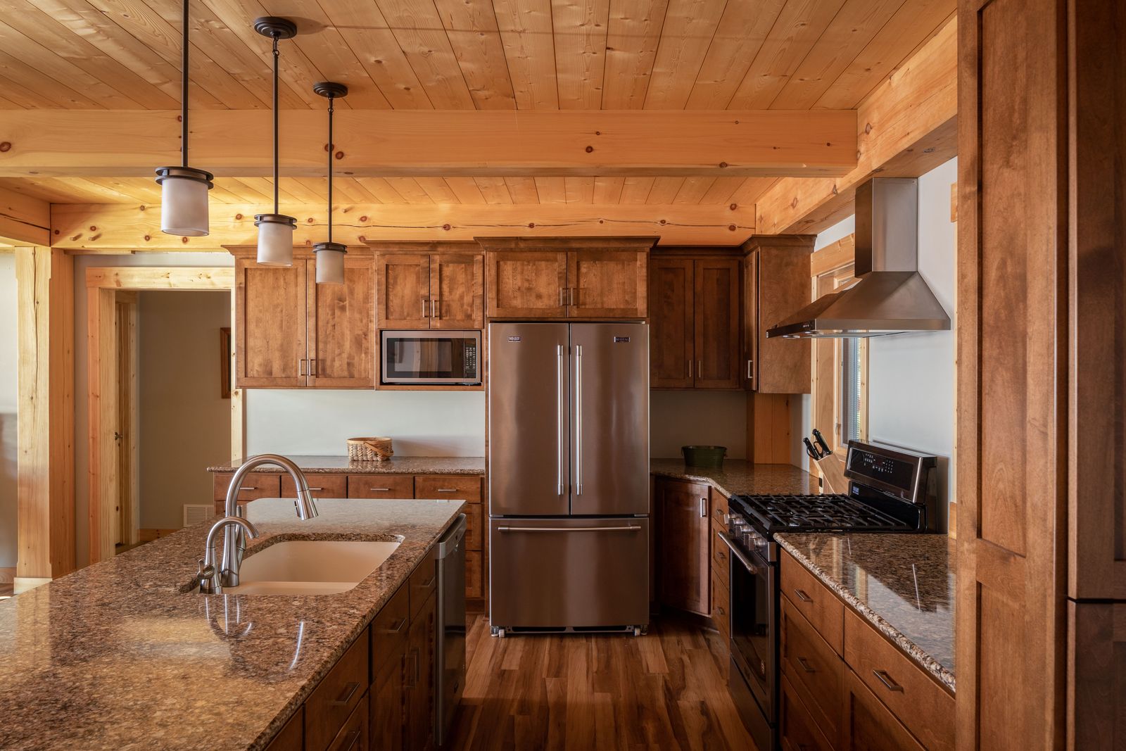 Haabala Construction - Trusted Craftsmanship From The Ground Up