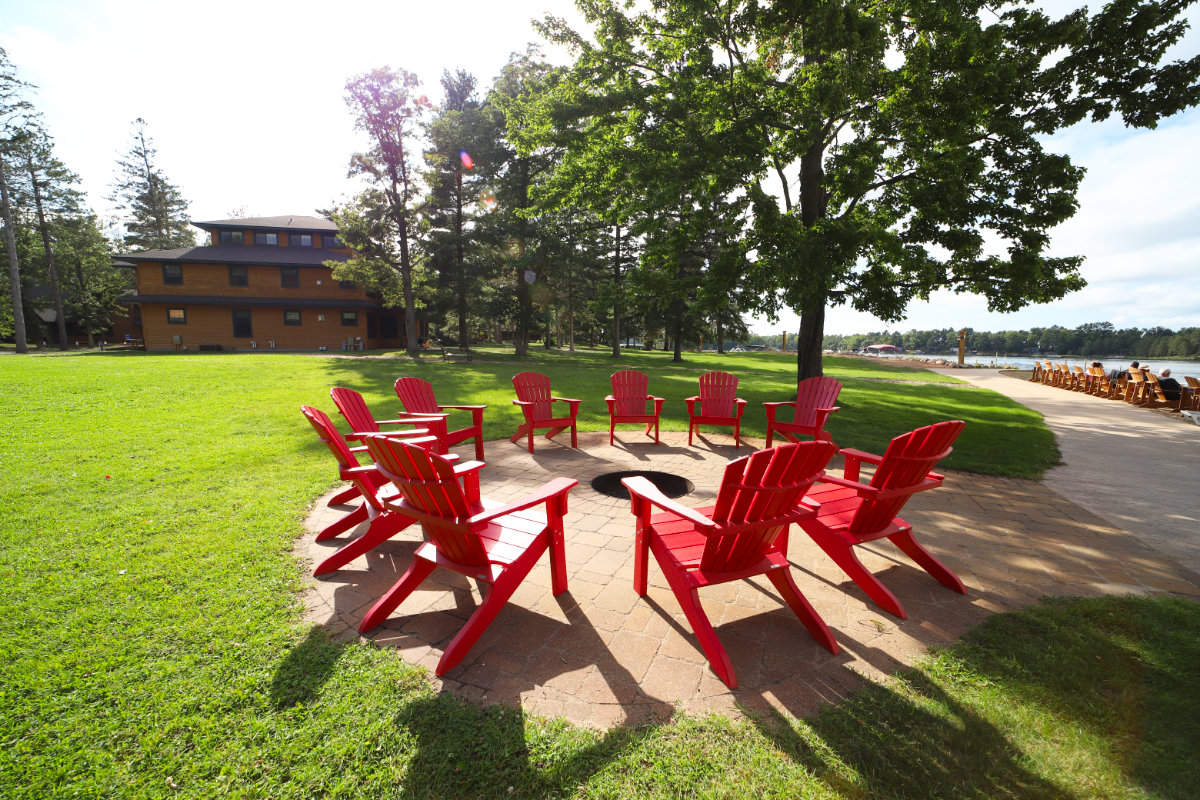 Three-Bedroom Cottages | Clamshell Beach Resort