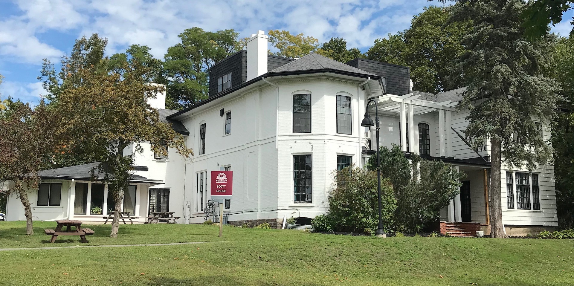 Canadian Studies Honours Retiring Professor and Undergraduates