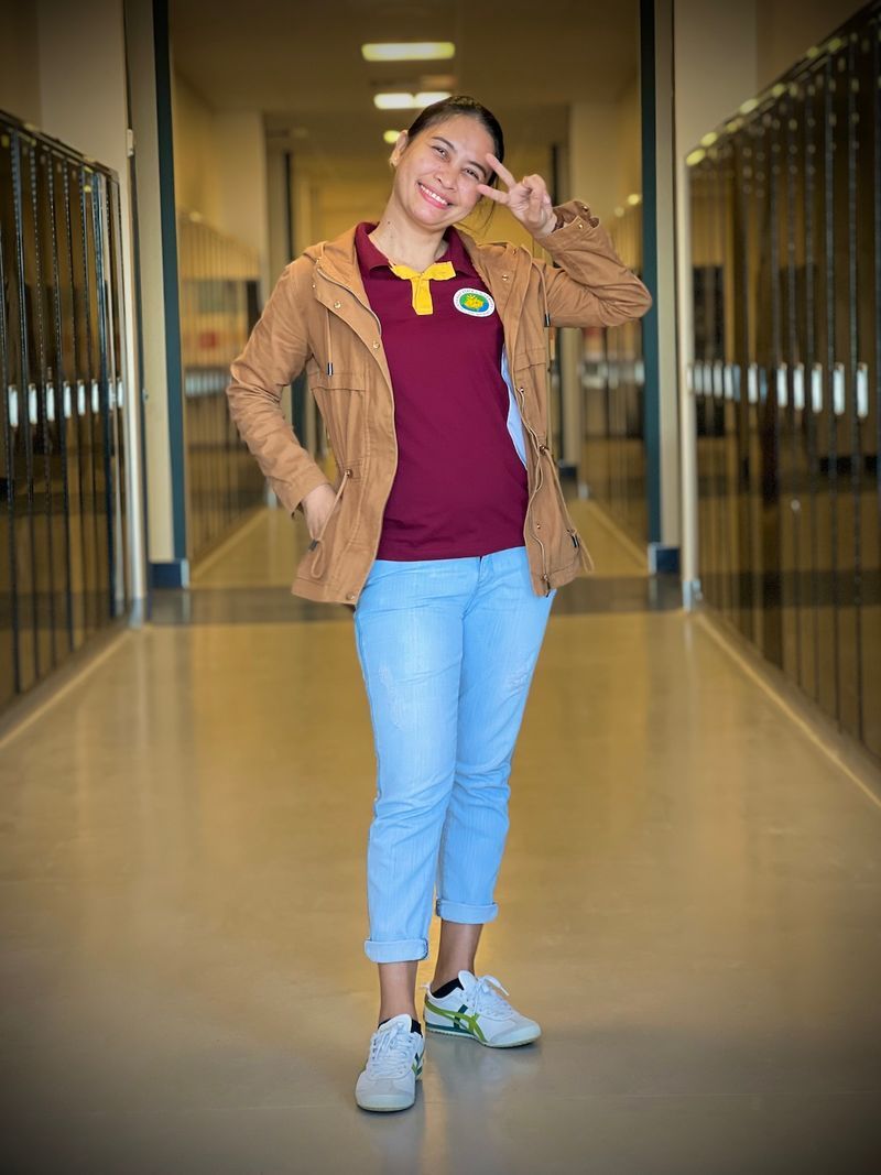 Teaching abroad in the USA on a J-1 Visa - Intrax Education