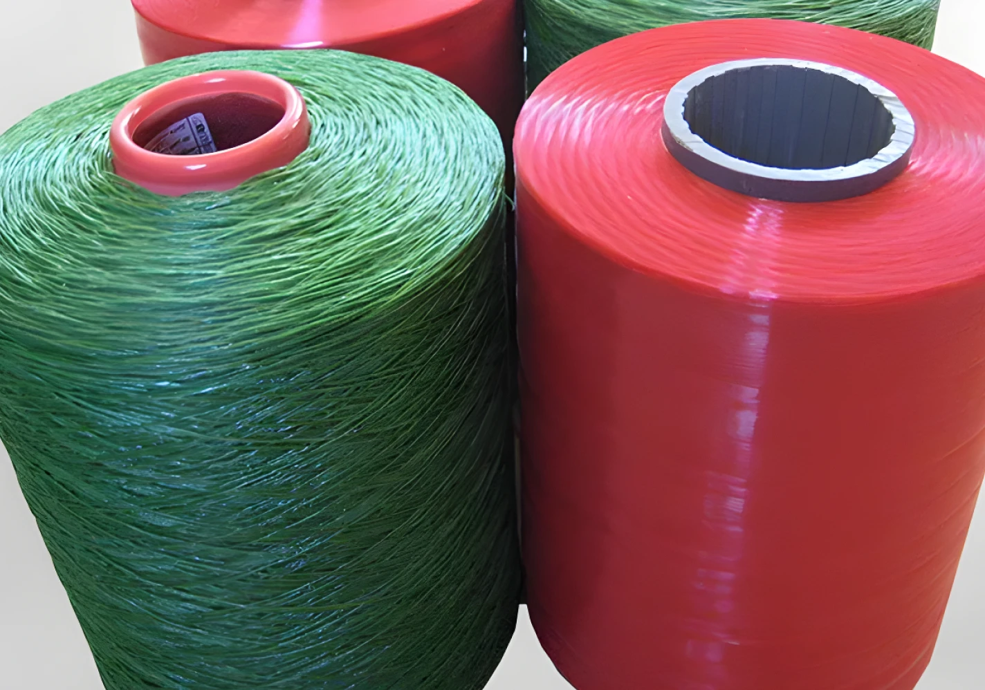 Polypropylene Fibrillated Yarn - Carpet yarns - Cosmic International