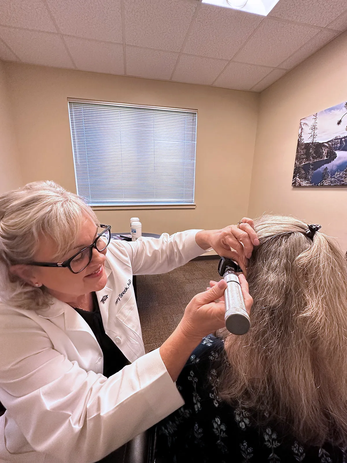 Audiologist Specializing in Hearing Aids Sugar Land TX