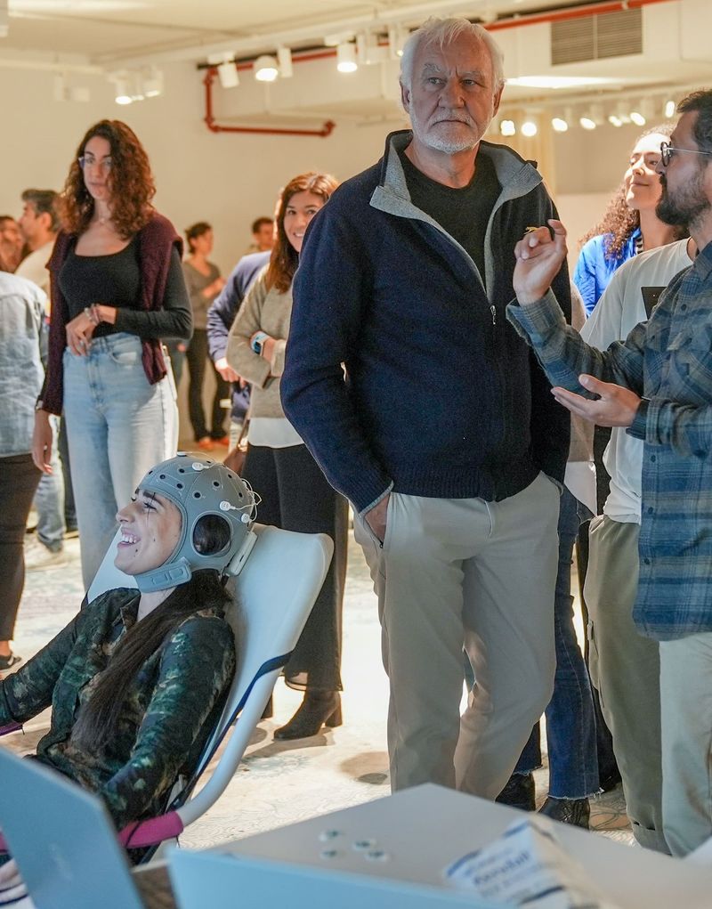 Wayra Innovation Services