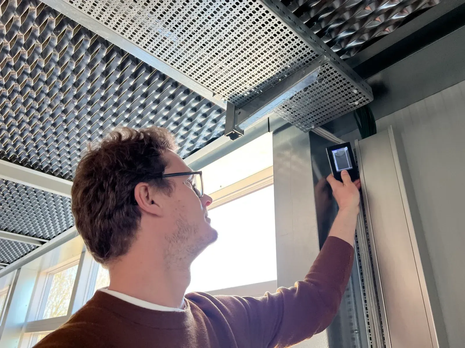 Kontakt Simplewire | Har du spørgsmål eller brug for hjælp?