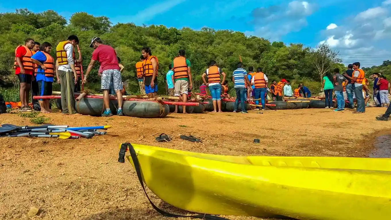 Raft Building Adventure: Team Waterside Fun | Corporate Teambuilding