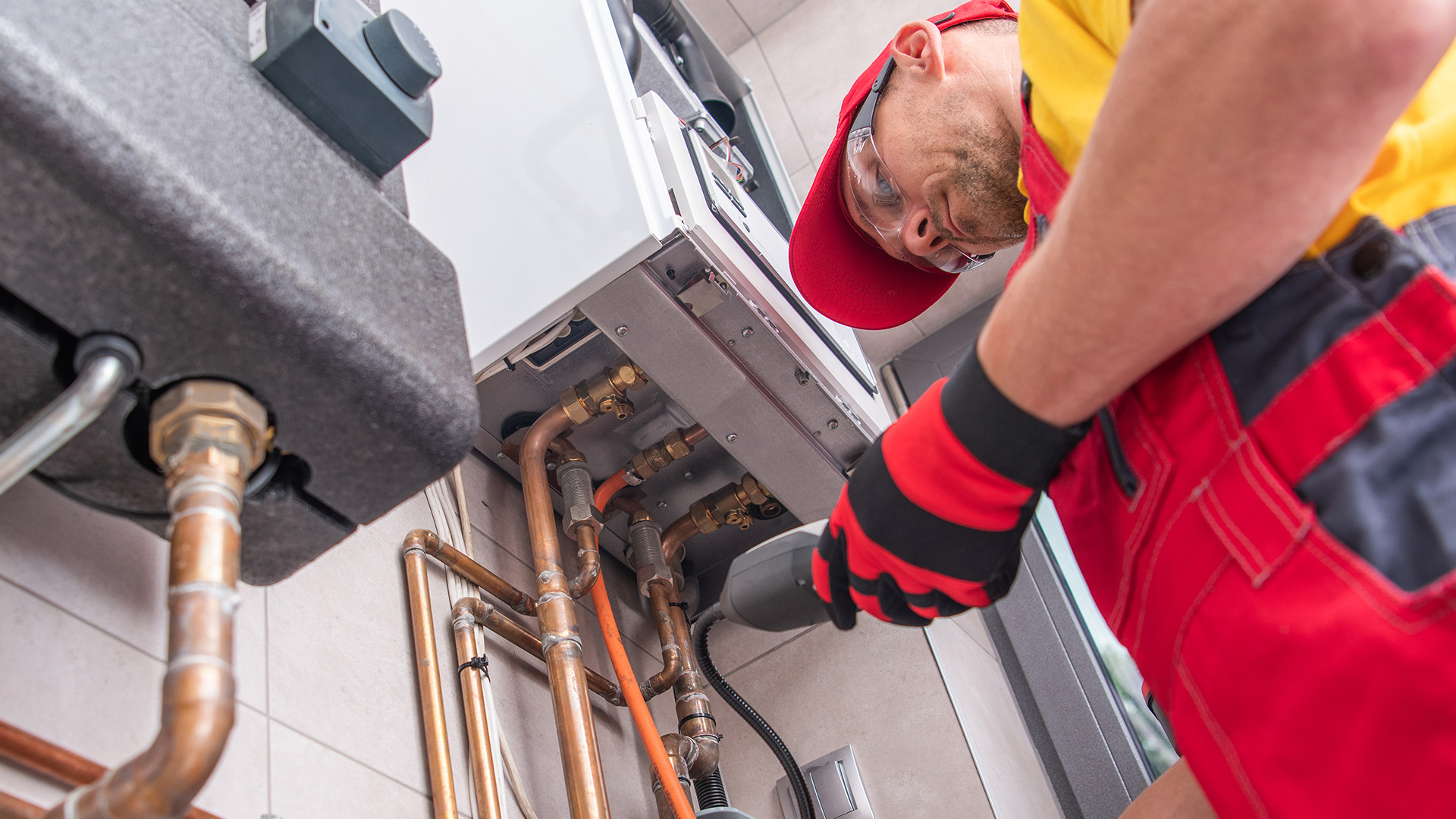 Water Heater Installation & Repair | Superior Plumbing & Home Comfort