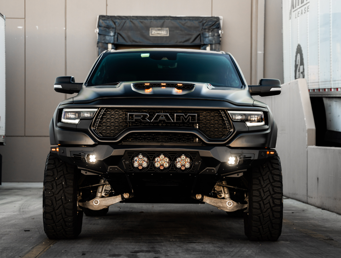 Welcome To Lusso Auto Spa | Your Local Las Vegas Shop