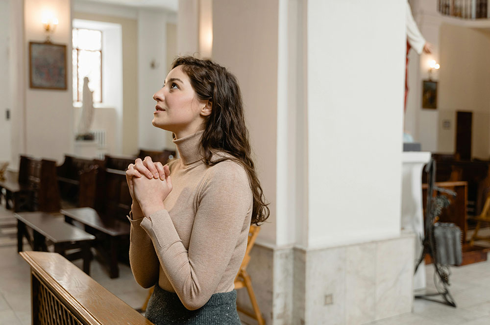 Church Hurt and 4 Steps for Healing | Dr. Alison Cook