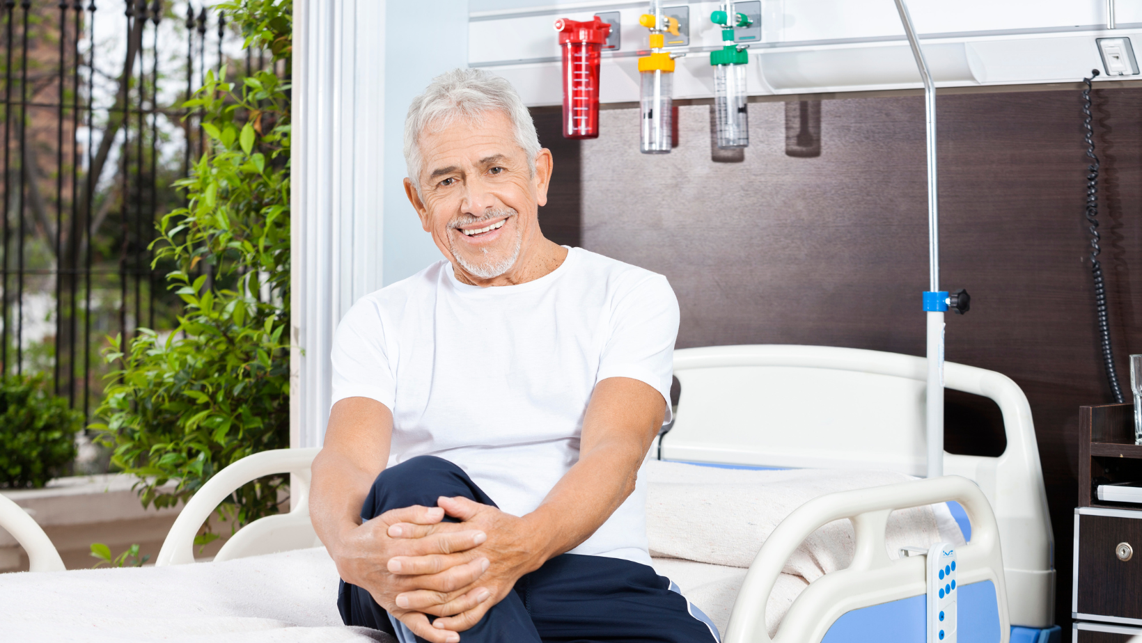 Choosing the Best Bed Rails for Seniors - Renaissance Home Care