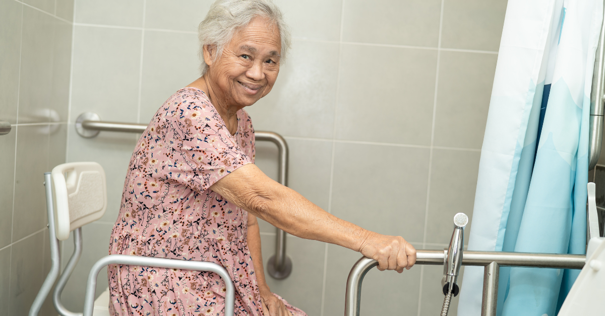 The Ultimate Guide to Bathroom Safety for the Elderly - Top Tips for ...