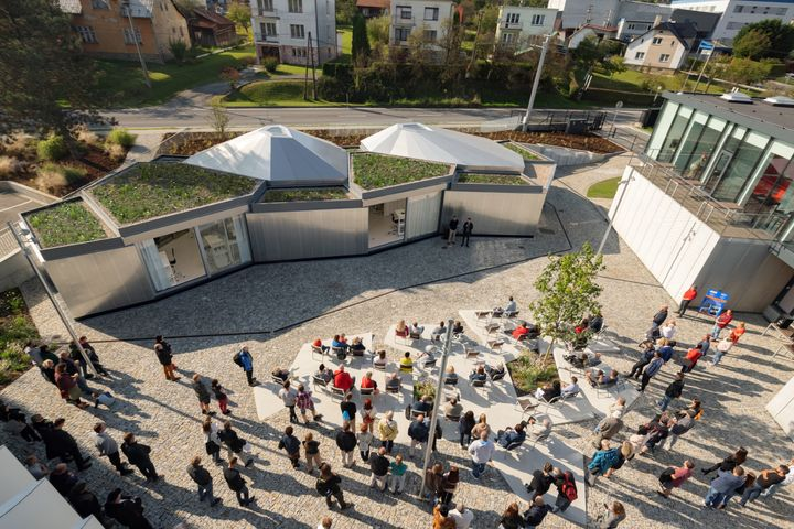 3 Modular Architecture Examples and Their Characteristics