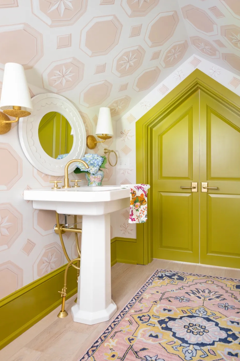 7 Types of Arches in Architecture with Modern Examples