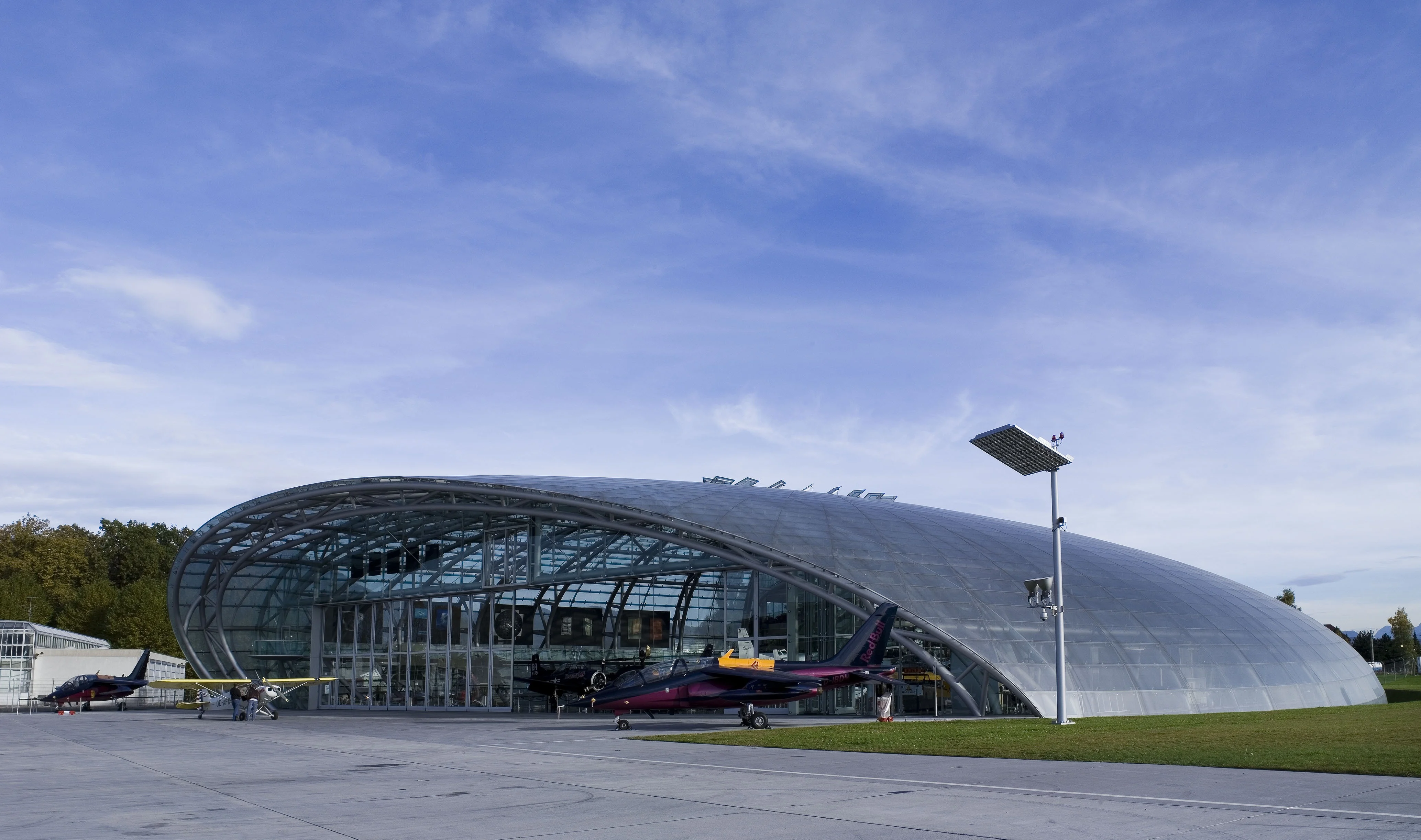 5 Types of Framed Structures With Examples