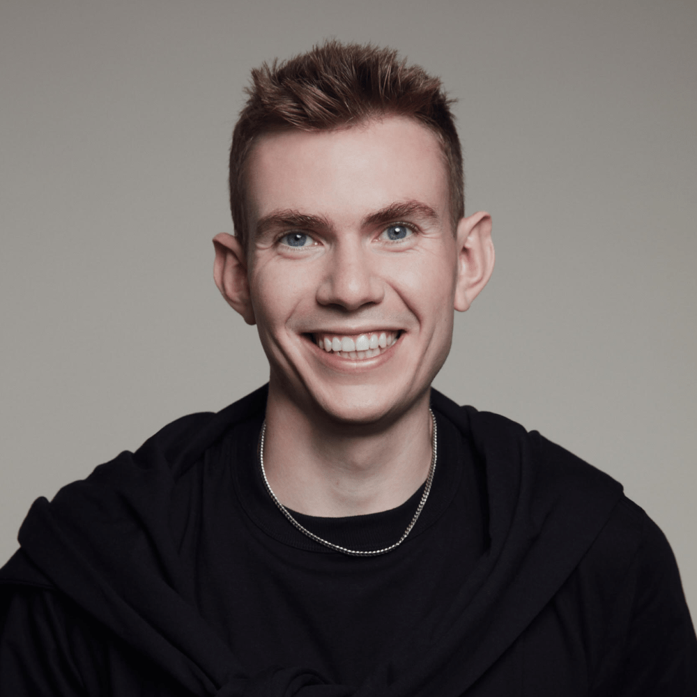 Triangle — Building 8-Figure Founders & CEOs Digital Reputations