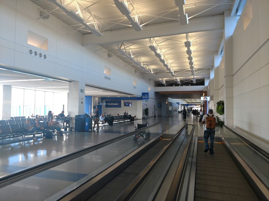 Explore | Detroit Air Xpress