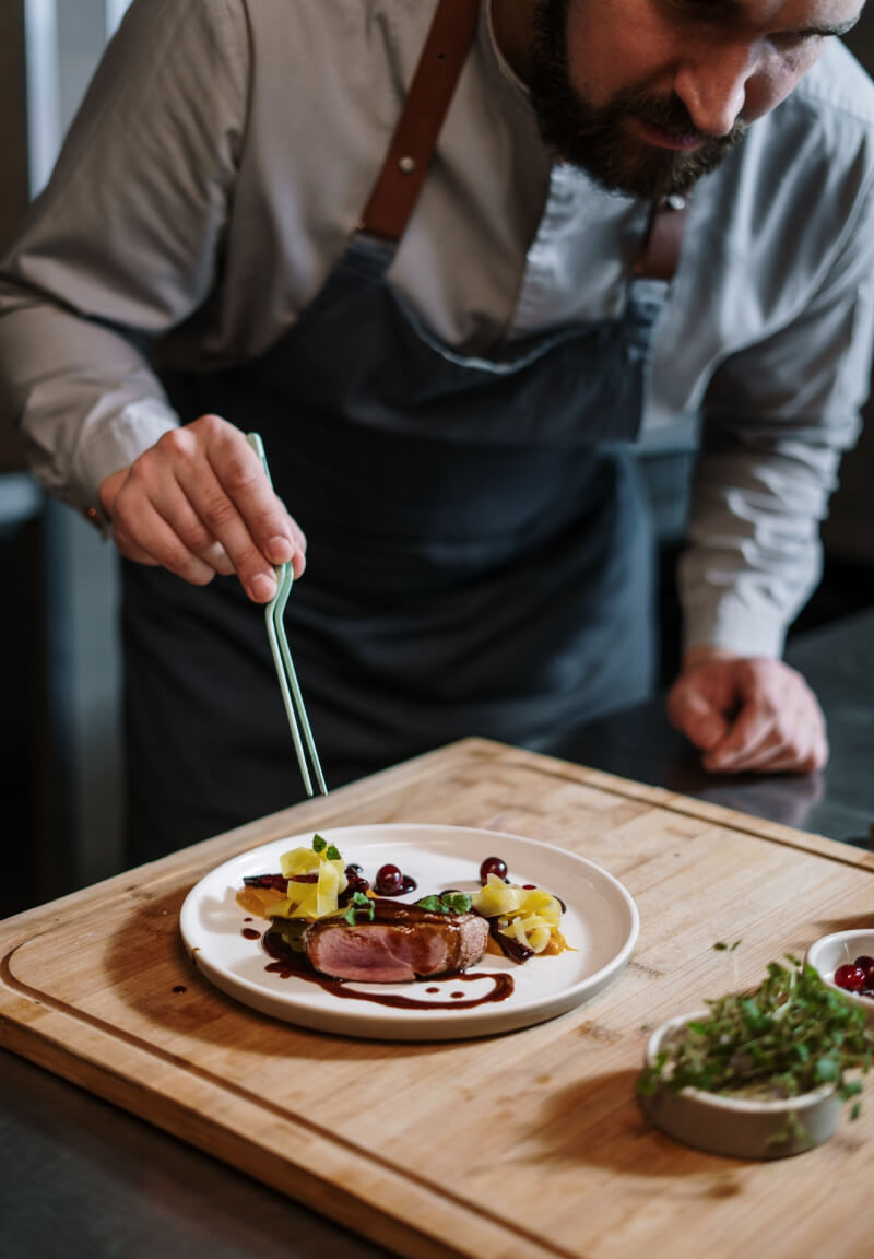 How to turn your conservatory into a bar