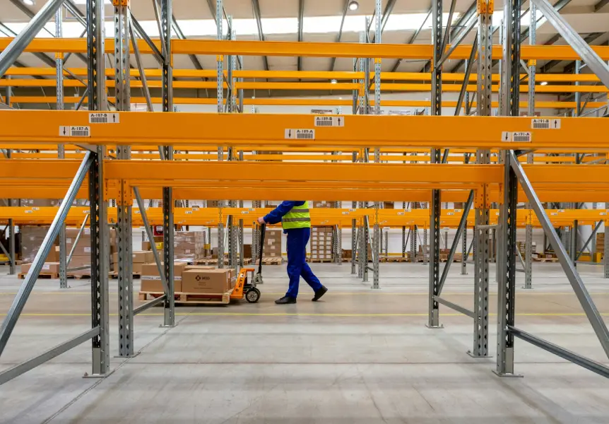 Warehouse Storage Solutions | FlexSpace