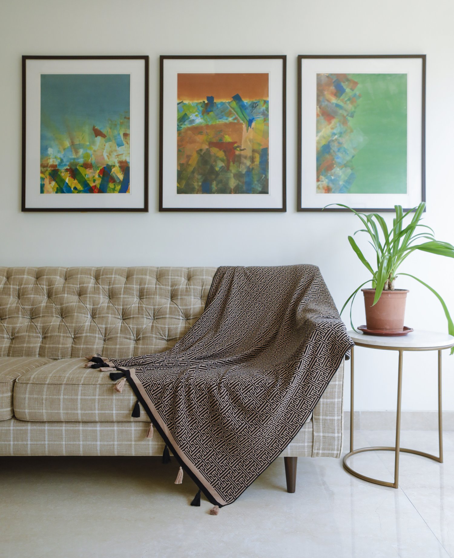 Home Textiles - Manufacture of throws, blankets, cushions by Linear Design