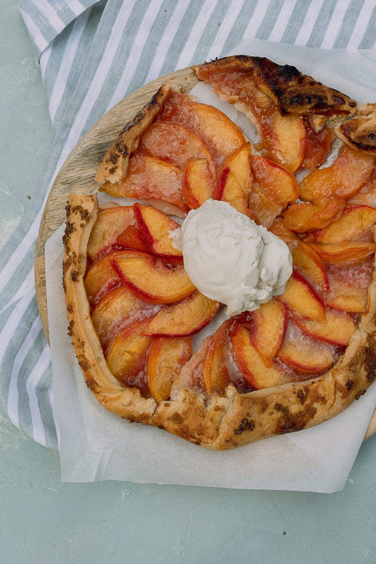 Rustic Peach Tart Recipe | Ruff Details Blog