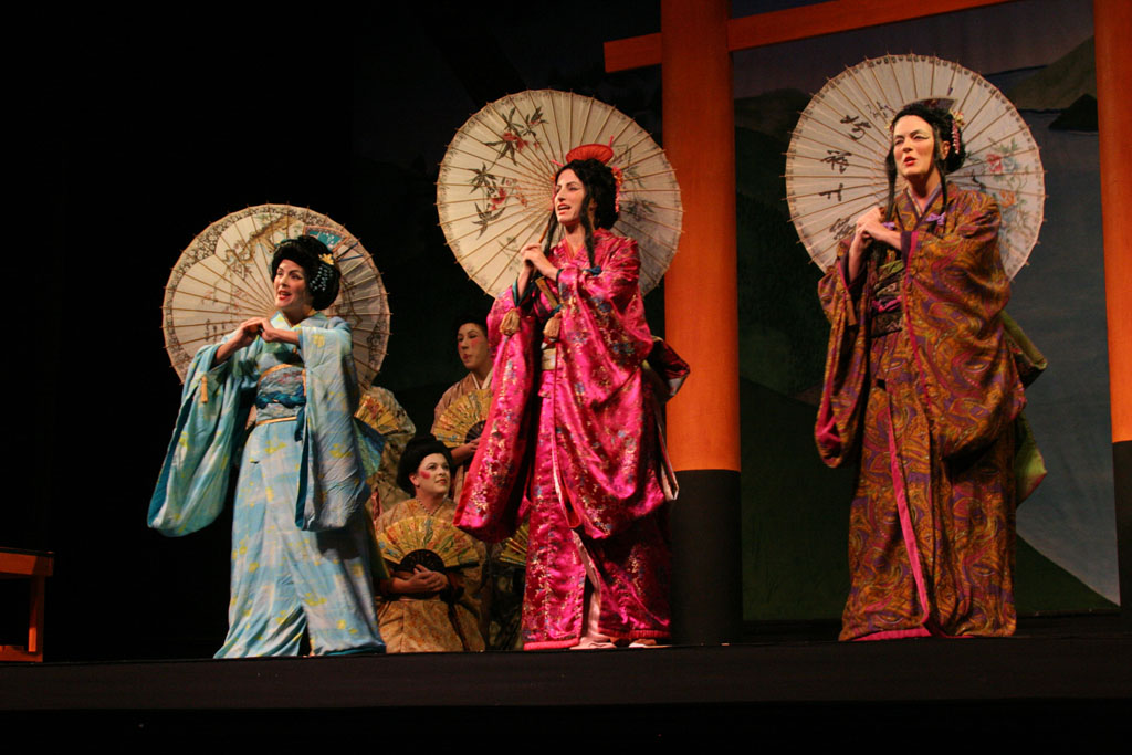 The Mikado at Opera Montana | Oct 13-15, 2006