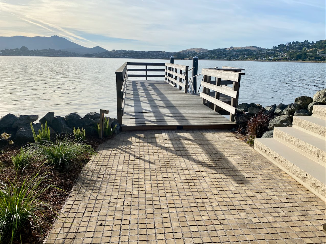 Nature in its purity: permeable wood pavers — Black Locust Lumber