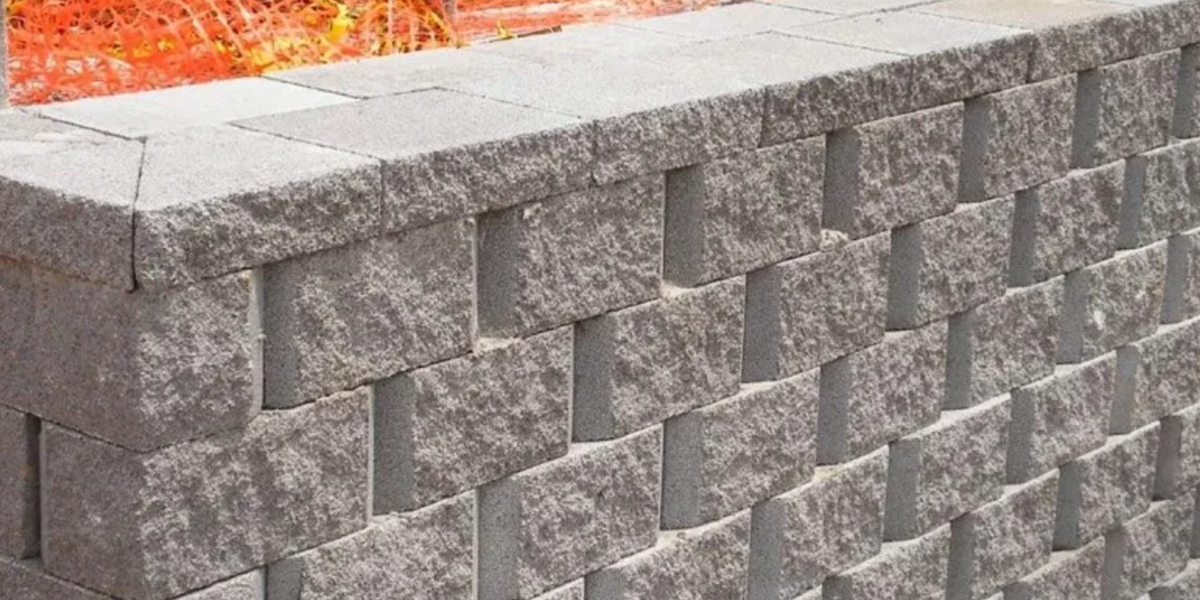 Retaining Wall Installation - Hart Wall & Paver Systems