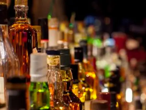 Everything You Need to Know About Checking IDs for Alcohol | Intellicheck