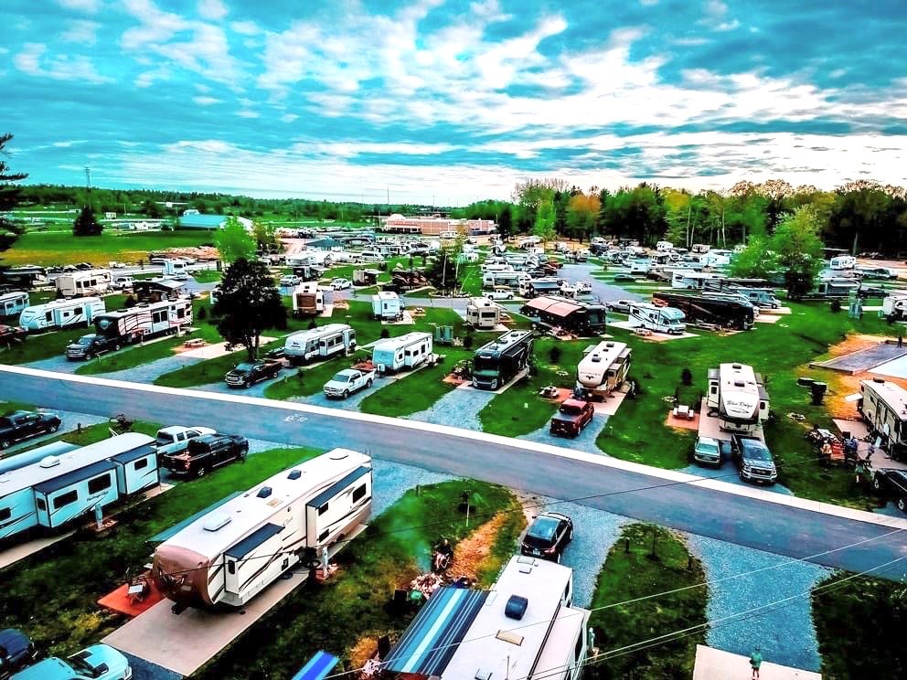 RV Camping | Your Ultimate Guide to RV Adventures