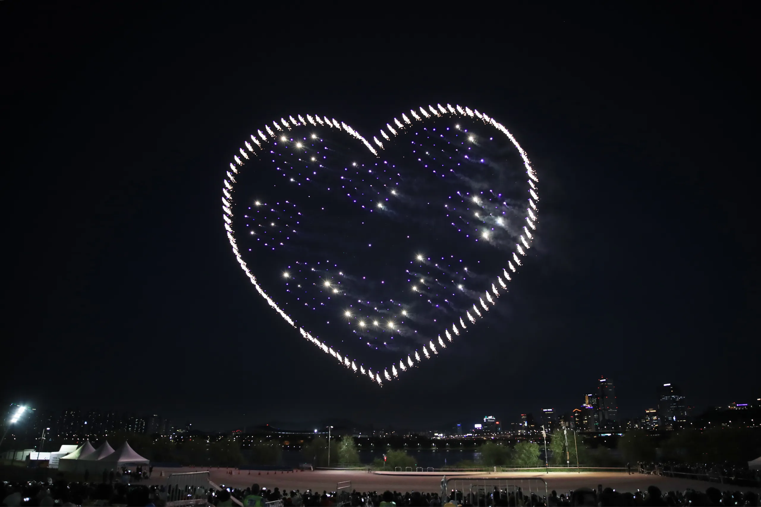 2024 Seoul Hangang River Light Drone Light Show!