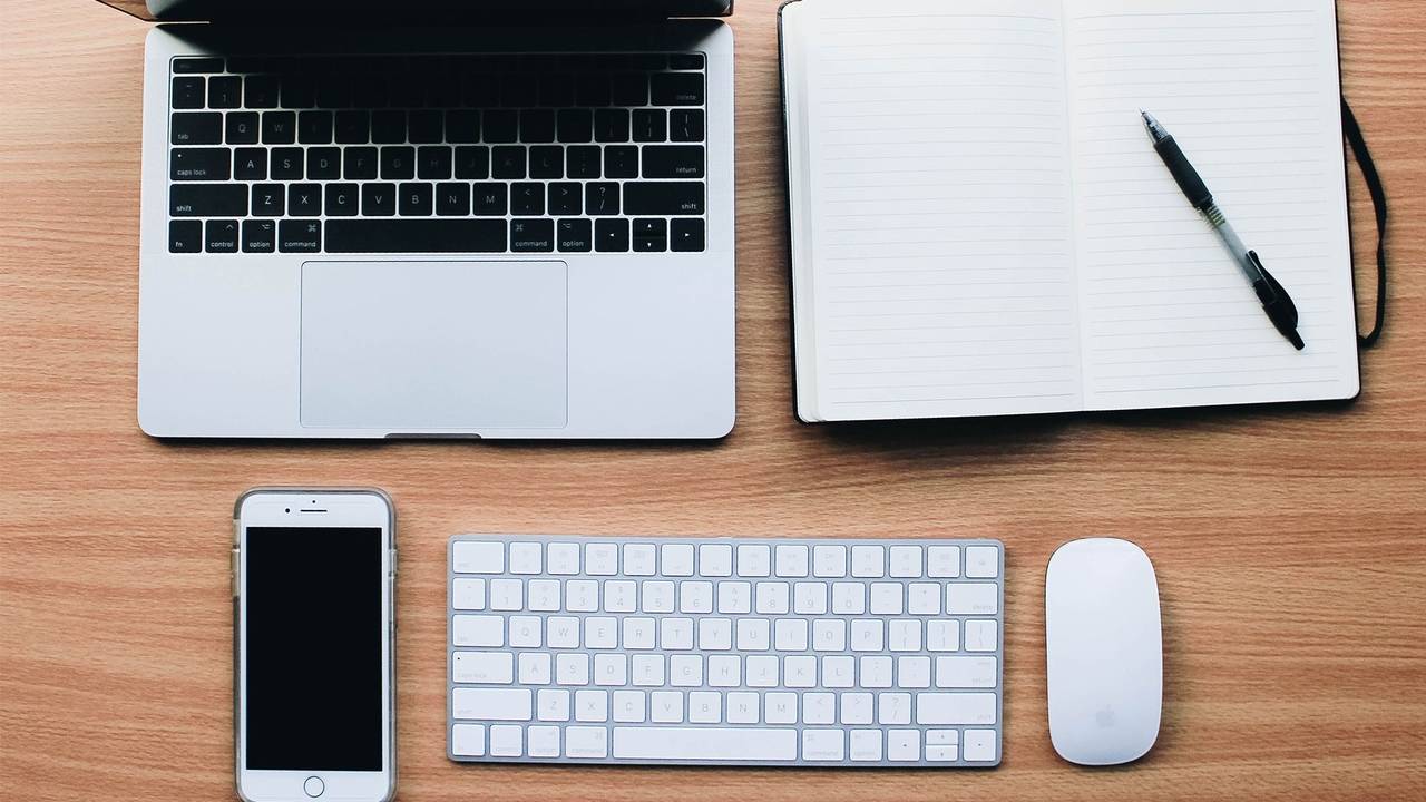 5 Ways To Easily Build An Audience And Transform Your Life