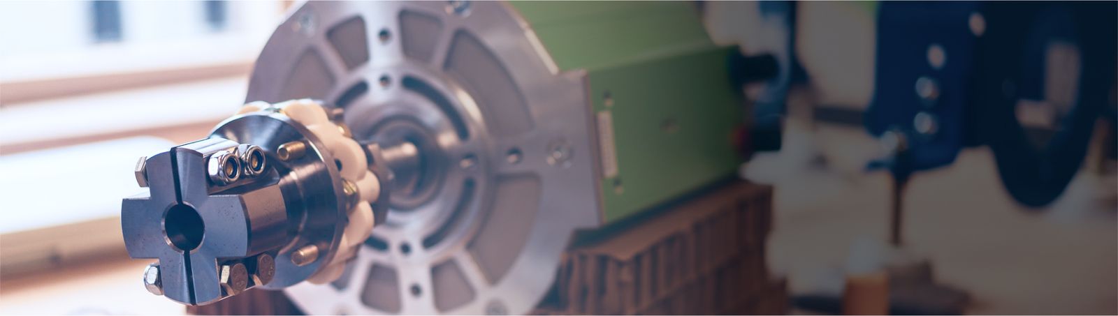 Lightning Craft | Inboard electric boat motors | Electric motors for boats