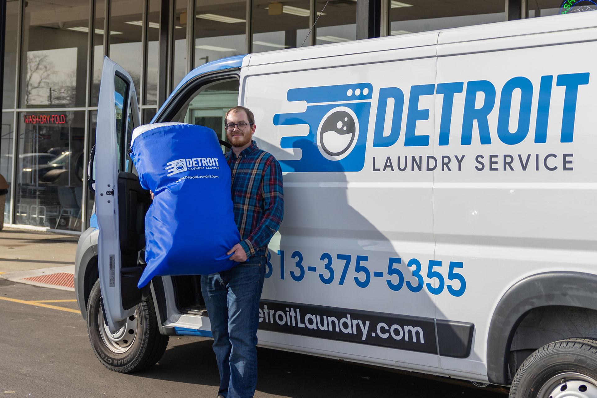 Home | Detroit Laundry Service - Detroit, MI