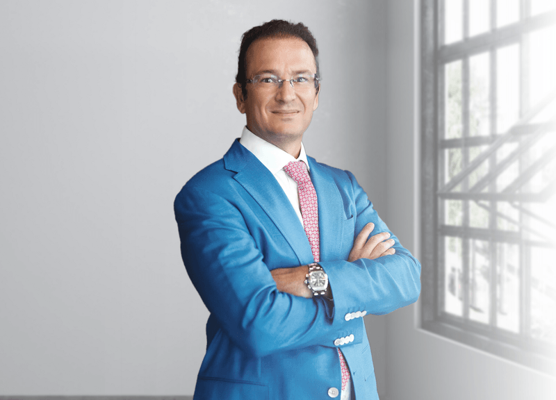 Breast Augmentation & Facelift Specialist | Dr. Roth Plastic Surgery ...