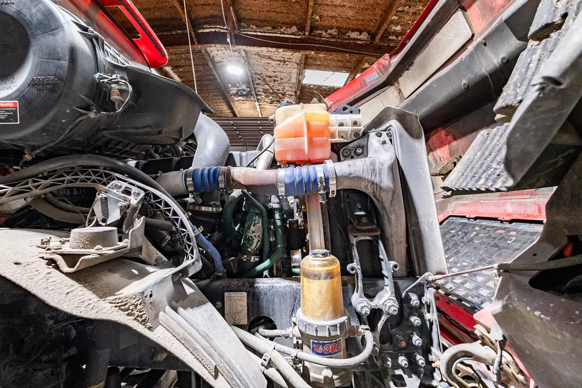 Heavy-Duty Truck Engine Repair, Rebuild, Overhaul & Conversion Services ...