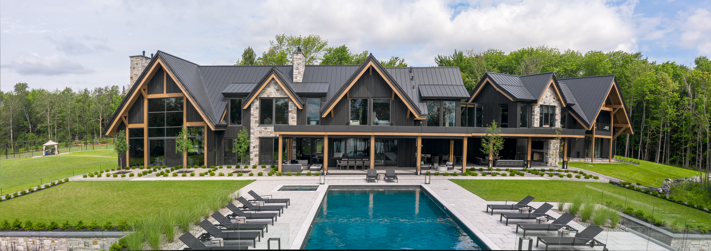 Memphremagog Lake House