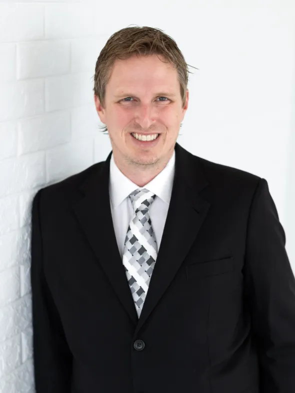 Meet Our Dentists | Anderson and Breding Dental